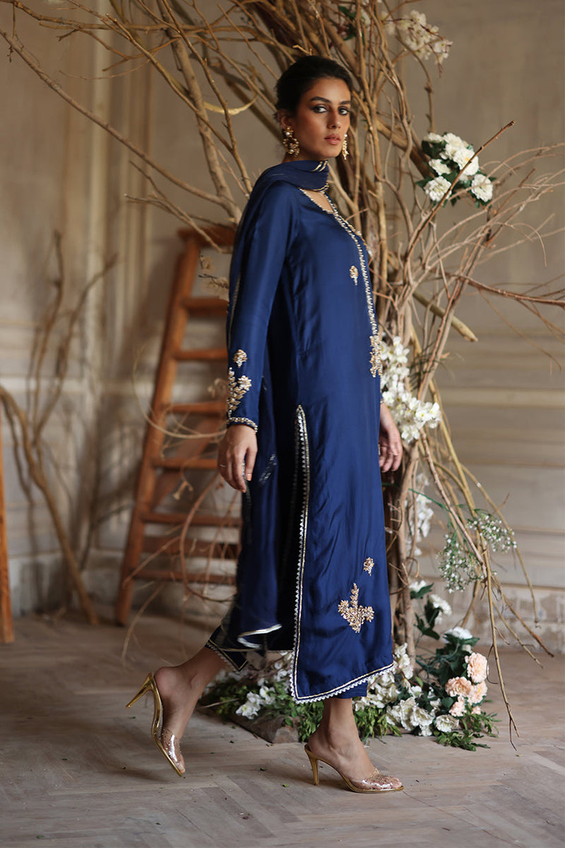 Midnight Bliss – Nida Azwer PK